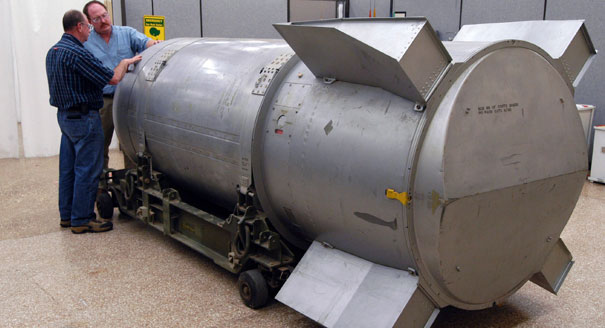 Pentagono distratto, perse negli anni otto bombe atomiche - IlGiornale.it