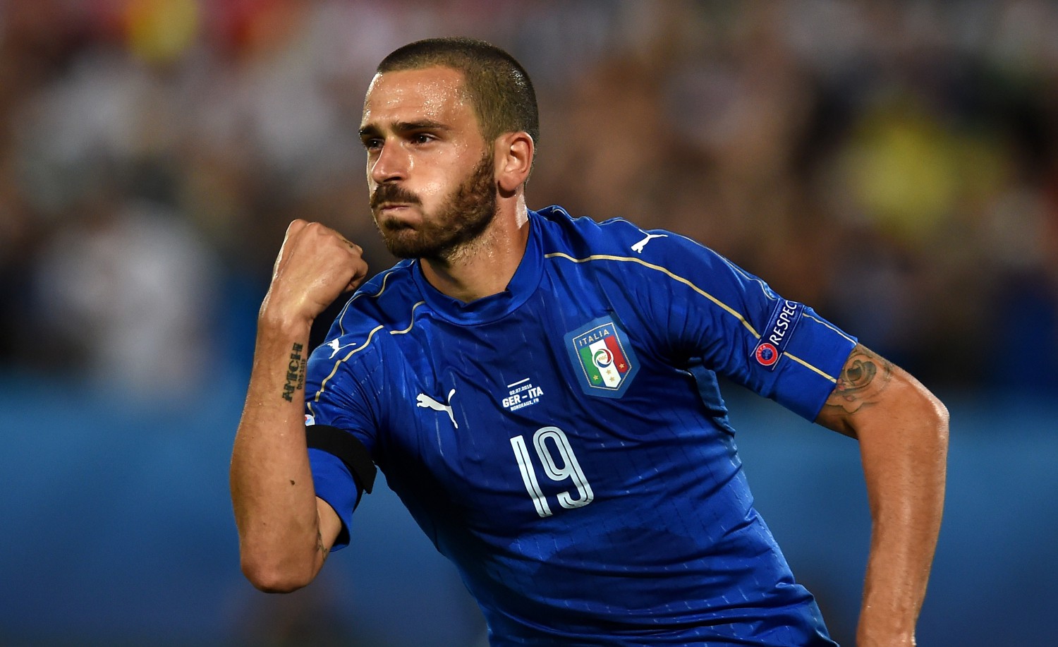 Italia, Bonucci salta la Francia: tutta la solidarietà del web ...