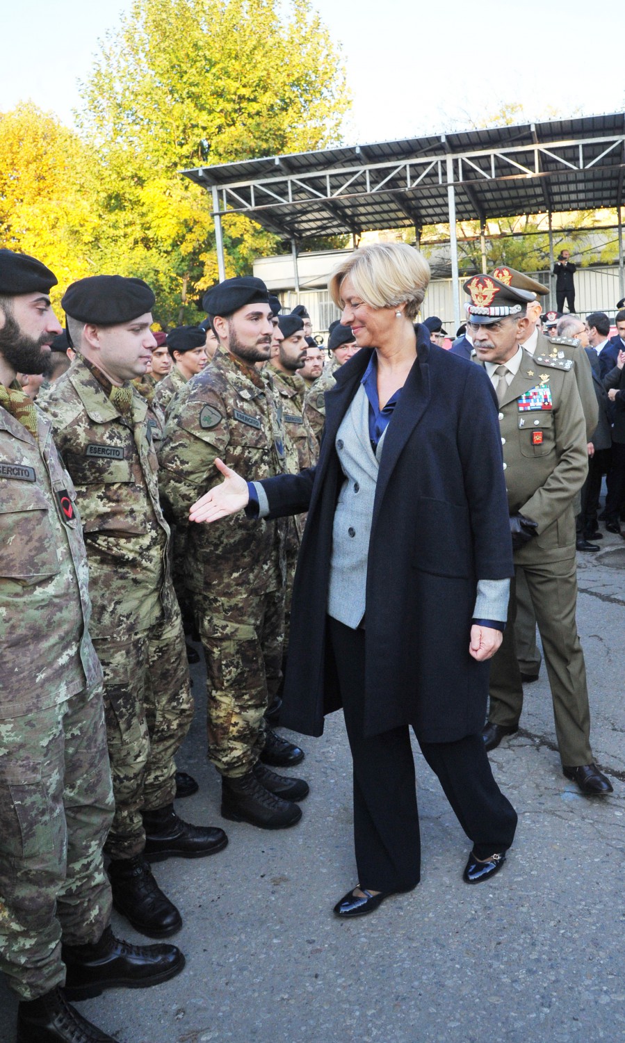 Roberta Pinotti: "L'Italia è pronta a dare un contributo per Raqqa ...