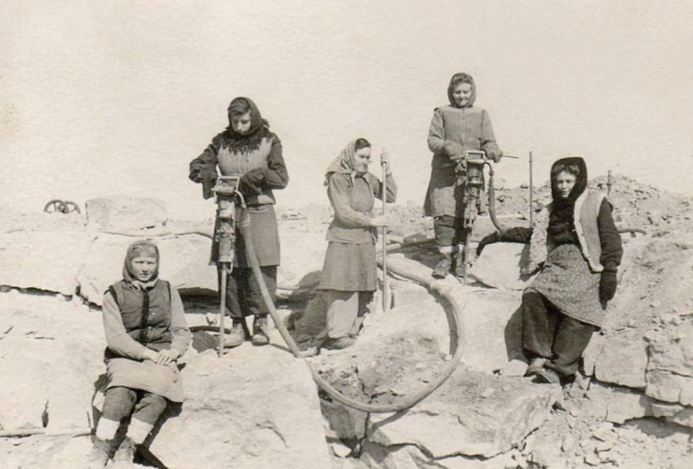 Le isole Solovki: l'Arcipelago dell'orrore che diventò il primo gulag ...