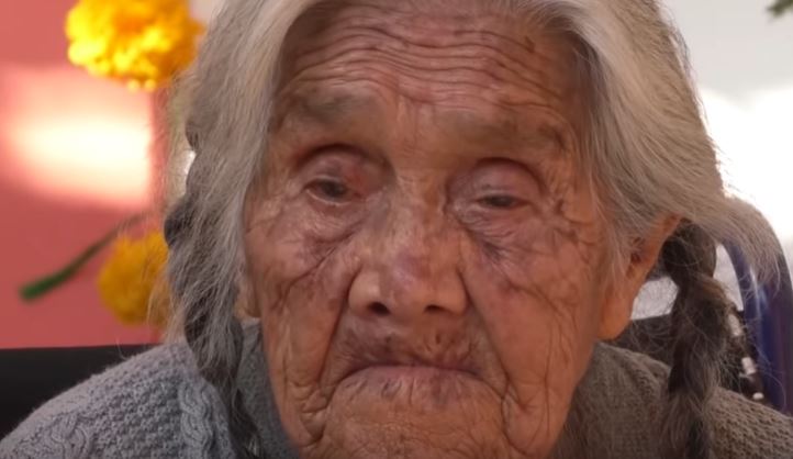 Messico, trovata la "vera" nonna Coco: ha 105 anni ed è identica al ...