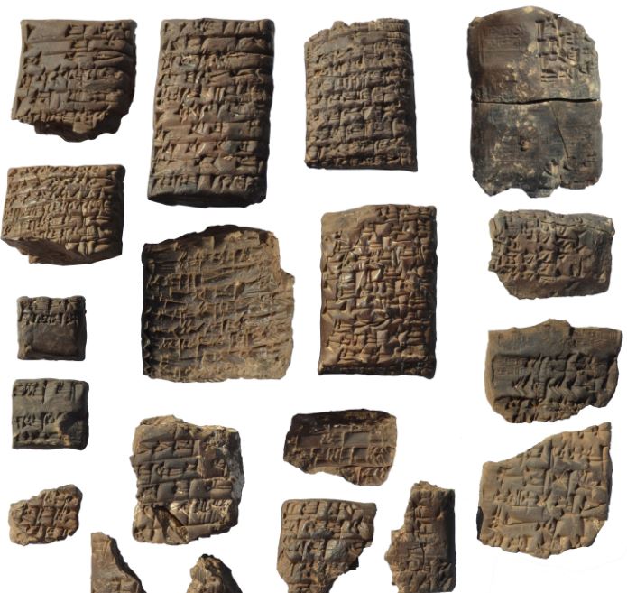 Le prime email? Erano buste di argilla - IlGiornale.it