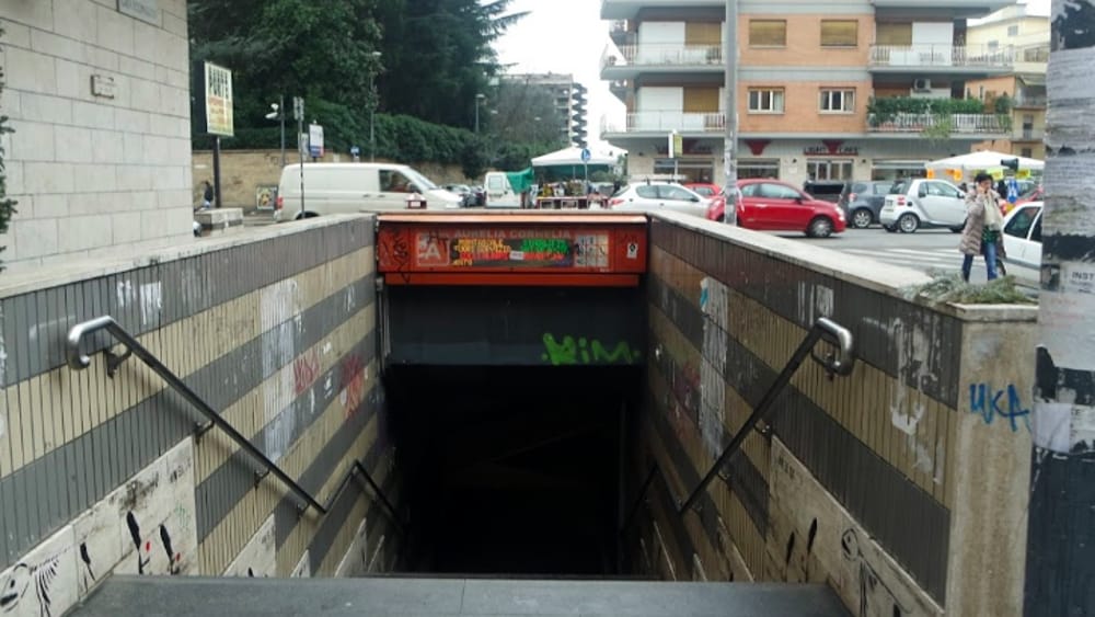 Caos metro, chiude anche la stazione Cornelia - IlGiornale.it