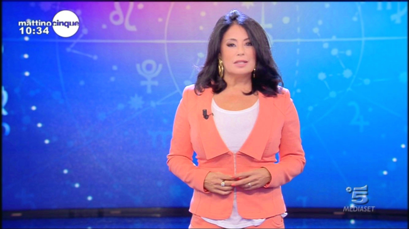 Grave lutto per l'astrologa Ada Alberti: "Mio padre è morto dopo 5 ...