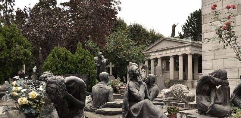 Milano, Cimitero Monumentale: tra storie e leggende - il Giornale