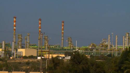 FOTO: La centrale di Mellitah e il Greenstream - il Giornale