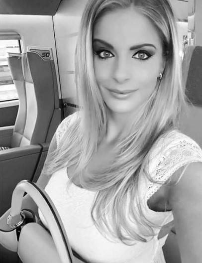 Foto Francesca Cipriani Seducente Su Instagram Ilgiornale It