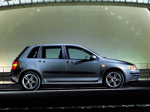 FOTO: Fiat Stilo, le immagini - il Giornale