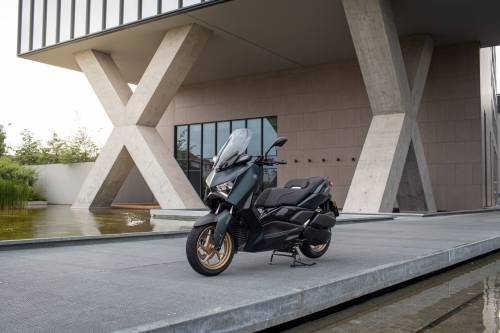 FOTO: Yamaha XMAX 300 Tech Max: guarda la gallery - il Giornale