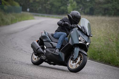 FOTO: Yamaha XMAX 300 Tech Max: guarda la gallery - il Giornale