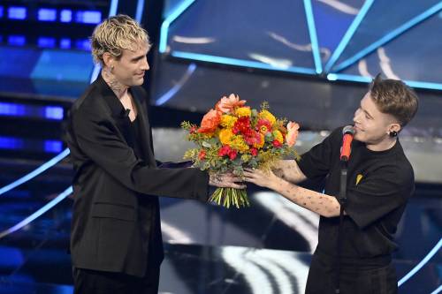 FOTO: Sanremo 2024: ecco il look della seconda serata del Festival di ...