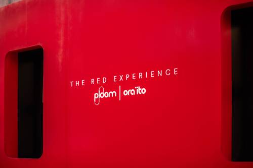 FOTO: "La Red Experience". La mostra esperienziale di Ploom e Ora Ito ...
