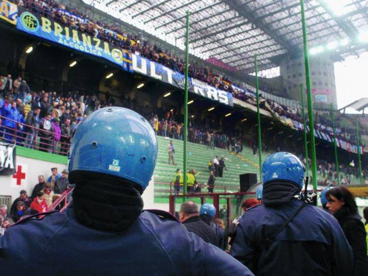 La Rai chiama Mike. Lui: «Chiederò a Silvio» - il Giornale