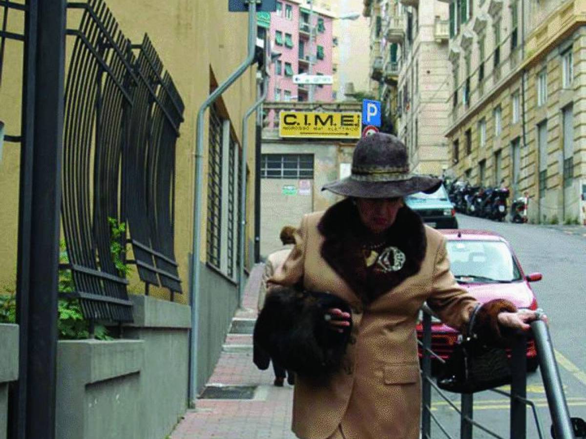 Arzilla vecchietta tenta il colpo, arrestata - il Giornale