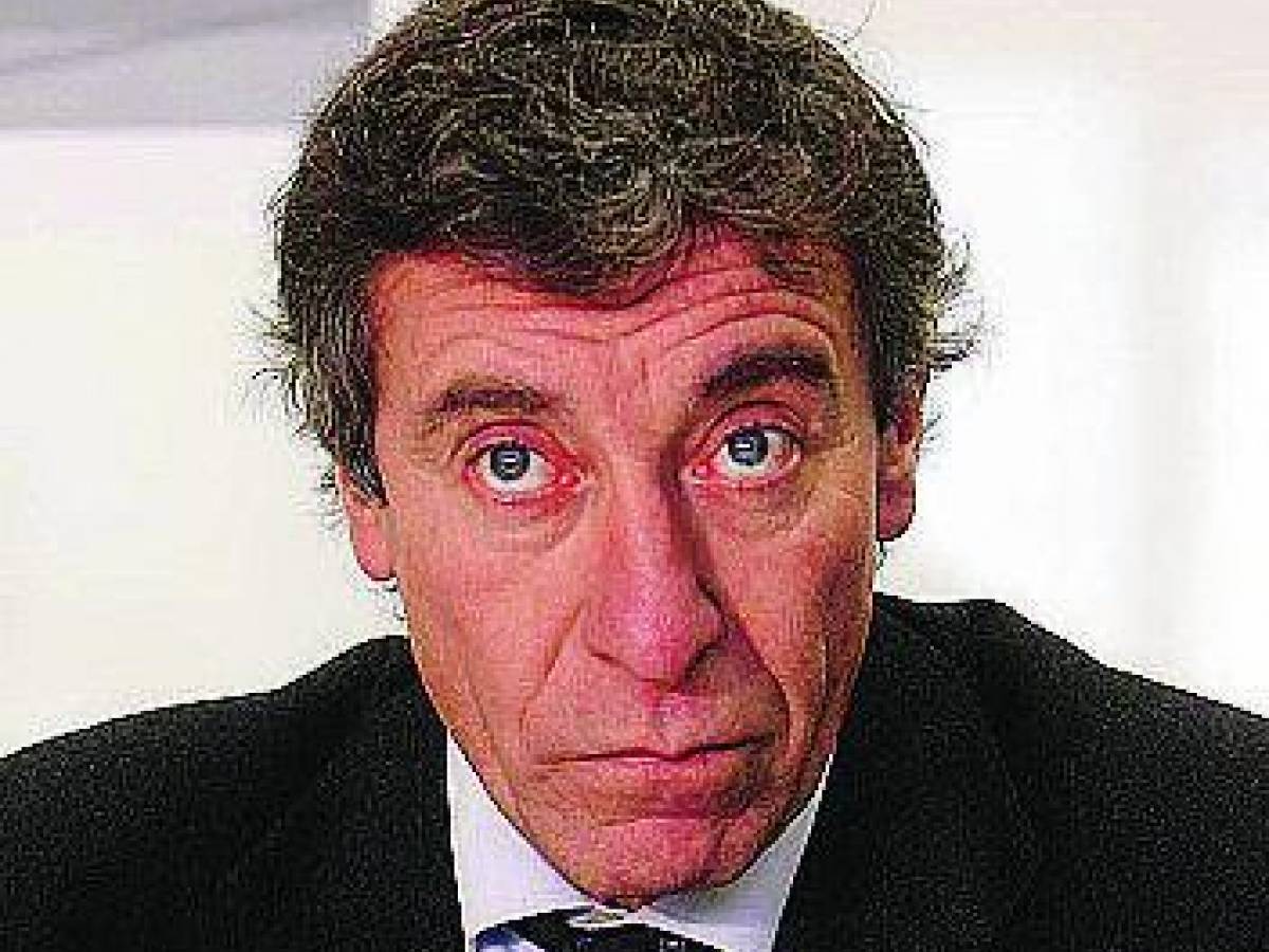 Garrone replica ai tifosi: «Parlo poco e lavoro tanto» - il Giornale