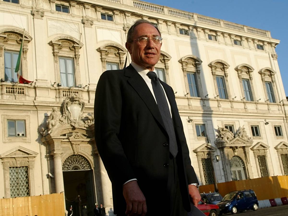 Consulta, Vaccarella: "Indietro non torno" - il Giornale
