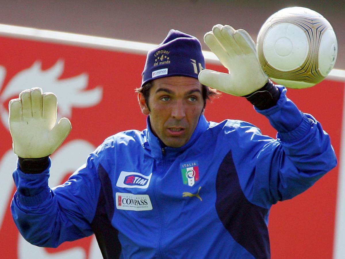 Buffon a Del Piero: "Ci serve ancora" - il Giornale