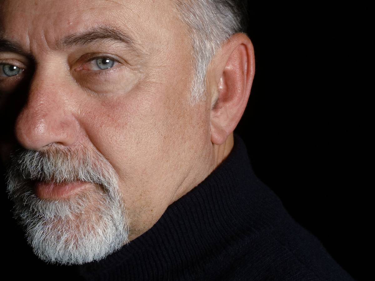 Faletti: "Mi manca il teatro. Ma ora scrivo fiabe per adulti" - il Giornale