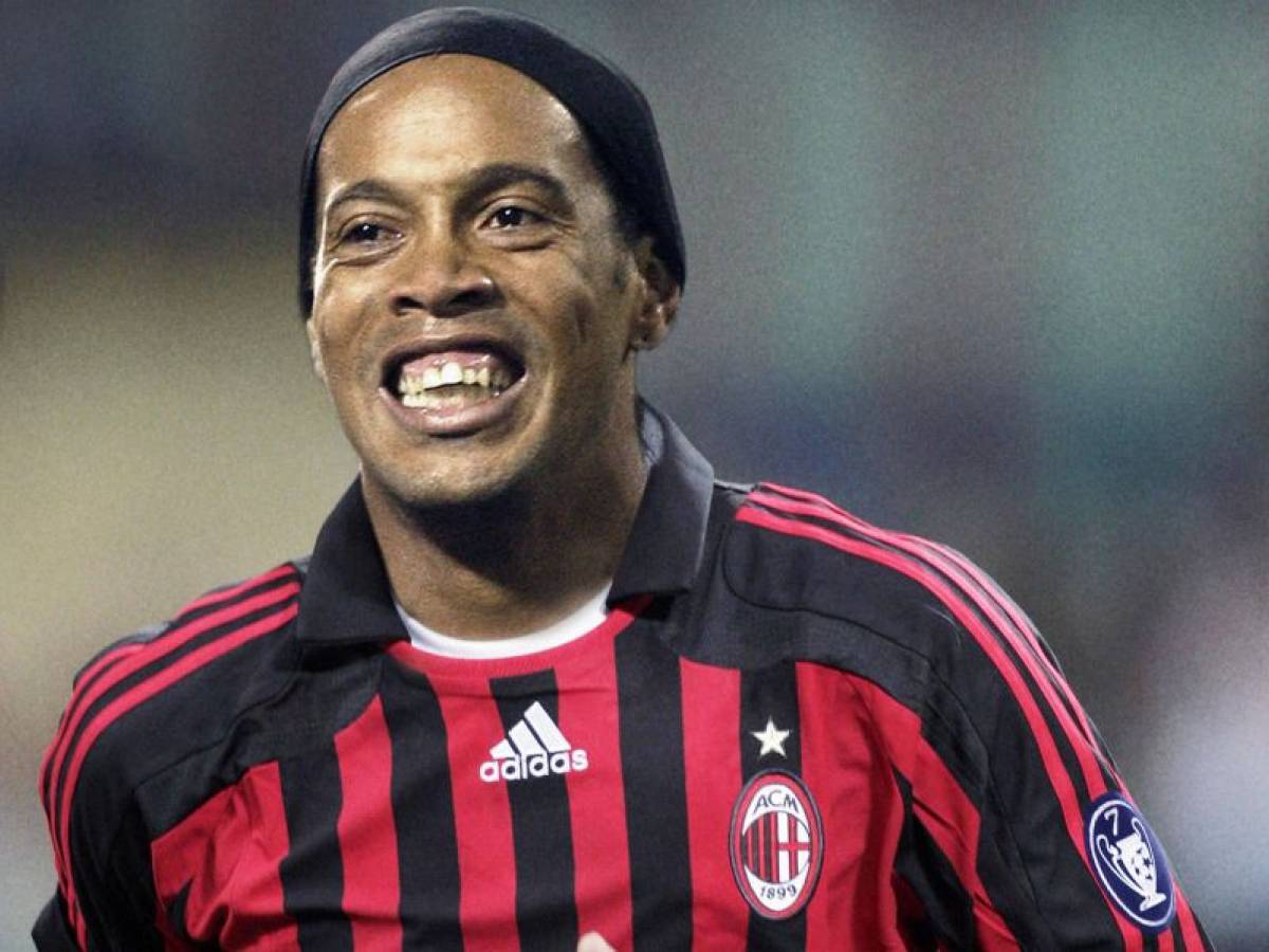 Ronaldinho avrà il numero 80 - il Giornale