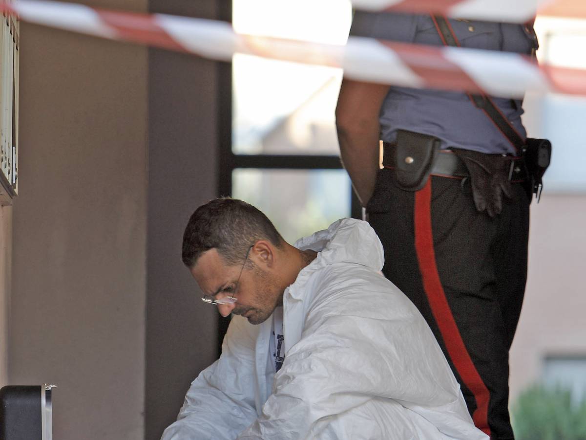 Salsomaggiore: uccide moglie e figlia e si spara - il Giornale Salsomaggiore: uccide moglie e figlia e si spara - il Giornale