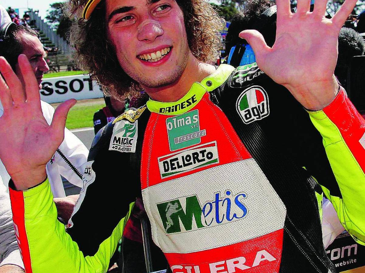 Come vola Simoncelli il piccolo Valentino che studia da Rossi ...
