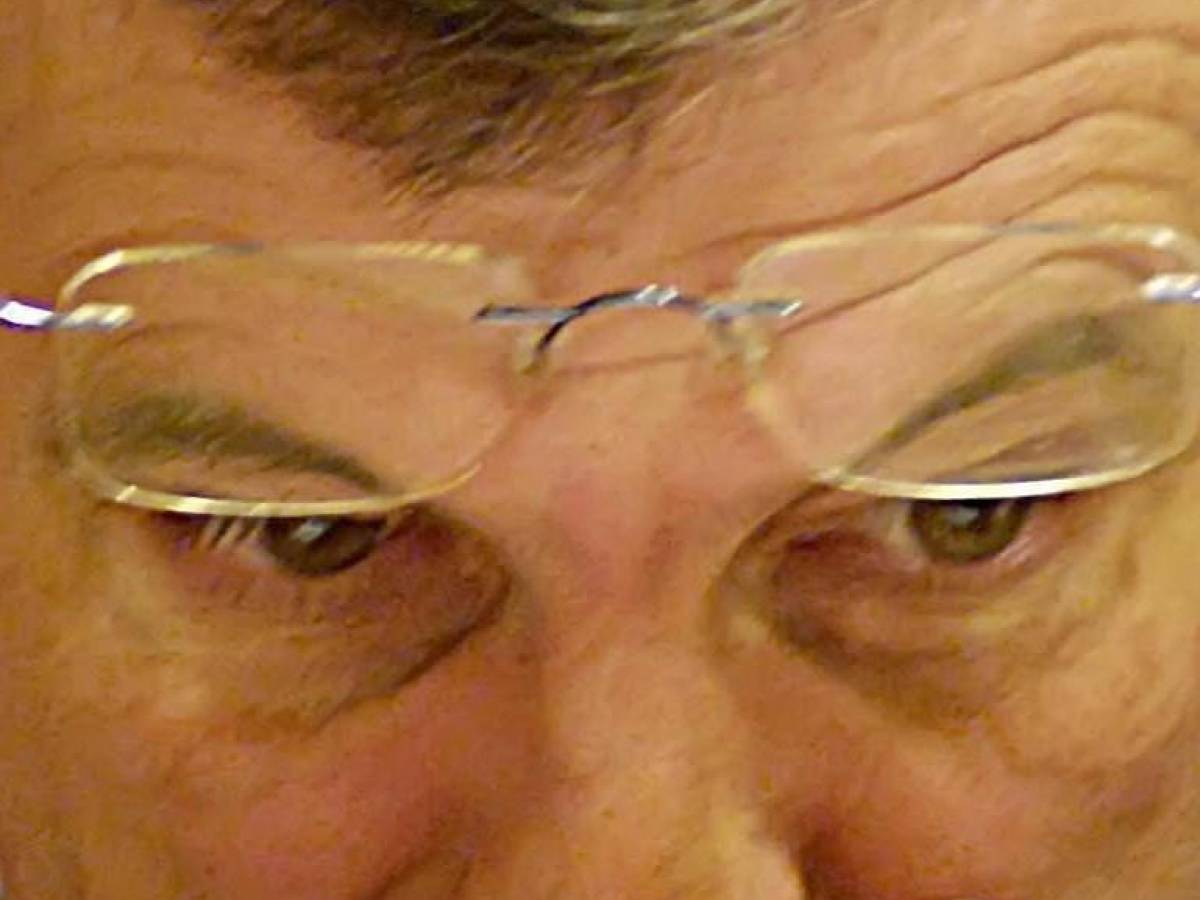 Il centrodestra stia attento allo «Zelig» di De Ferrari - il Giornale