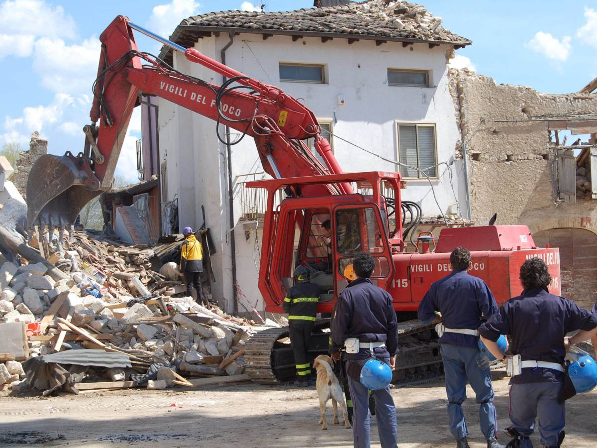 Abruzzo, un pool antimafia per la ricostruzione - il Giornale