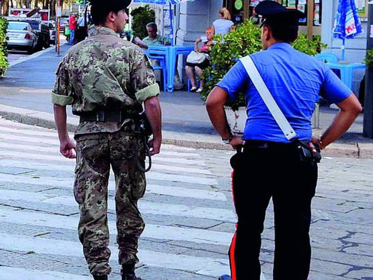 Le guardie giurate non piacciono ai «progressisti» - il Giornale