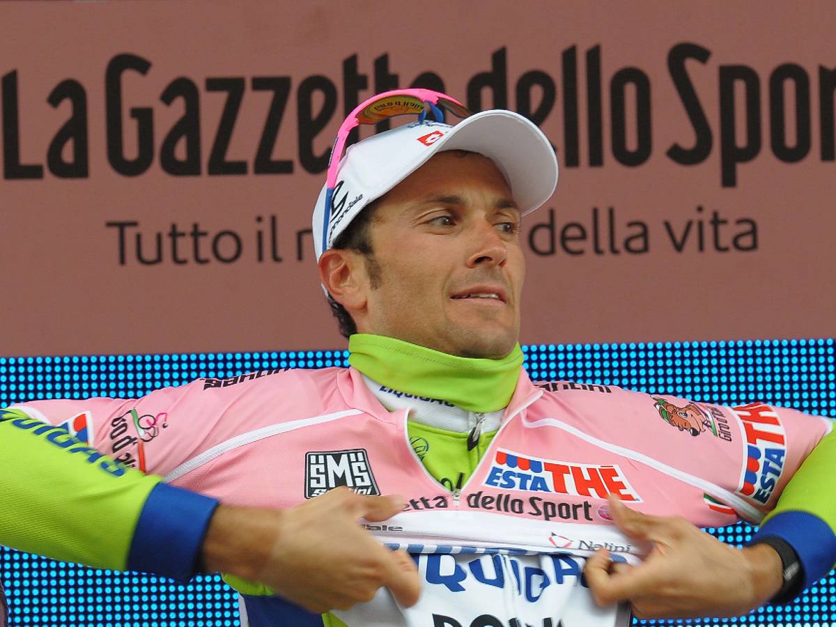 Mortirolo decisivo, Ivan Basso è rosa - il Giornale