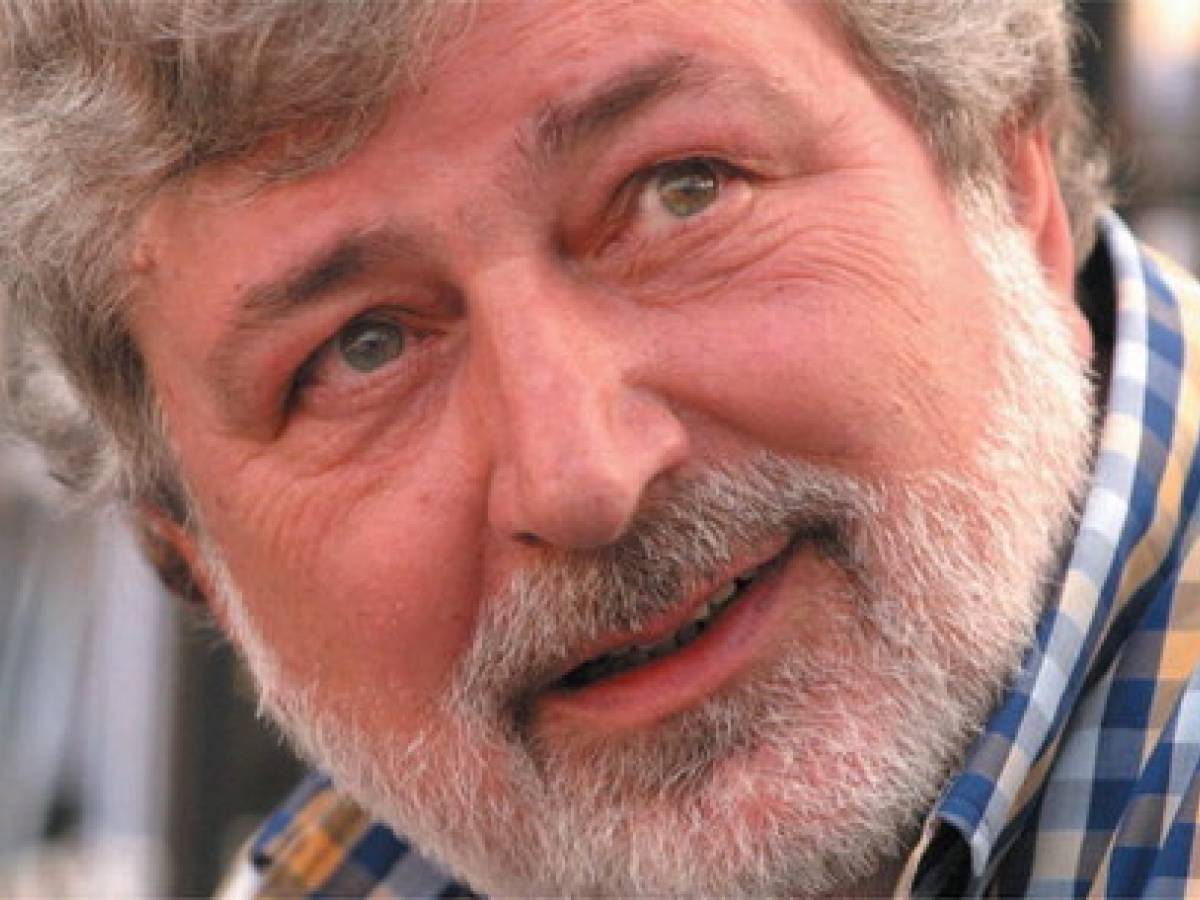 Guccini domani al Forum: "A Milano mi dissero di cambiare mestiere ...