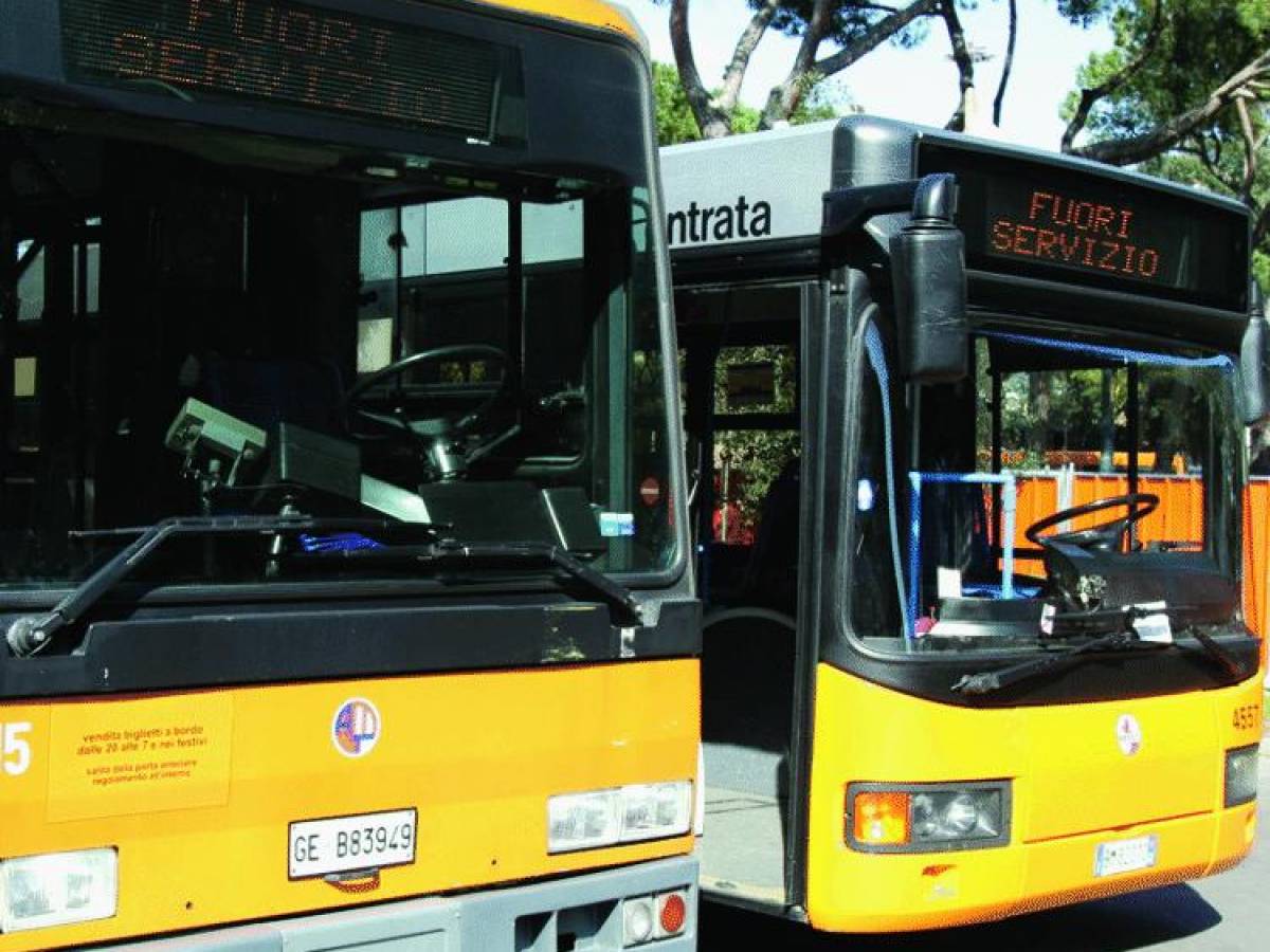 Gli orari dei bus sul telefonino Ma non sono segnalati i ritardi - il ... Gli orari dei bus sul telefonino Ma non sono segnalati i ritardi - il ...