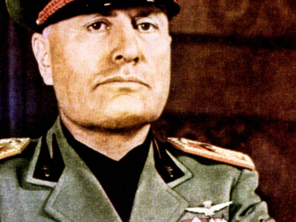 Il Duce: "L'America salverà l'Occidente" - il Giornale