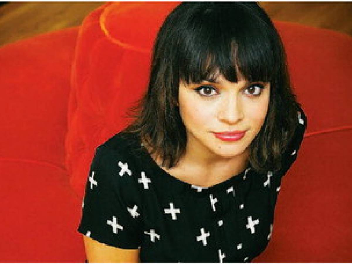 La nostalgica Norah Jones che ama Billie Holiday - il Giornale