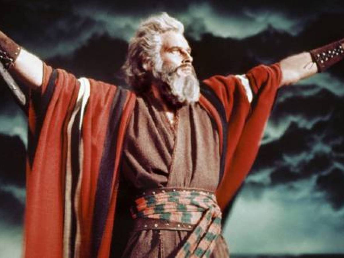 Hollywood si affida a Dio ma mette la Bibbia in burla - il Giornale