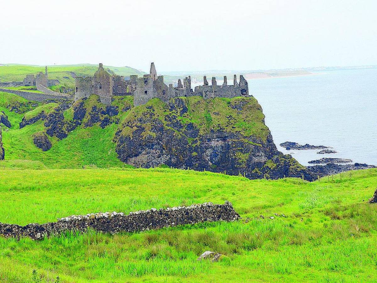 On the road sulle coste dell'Ulster, tra i paesaggi preferiti da ...