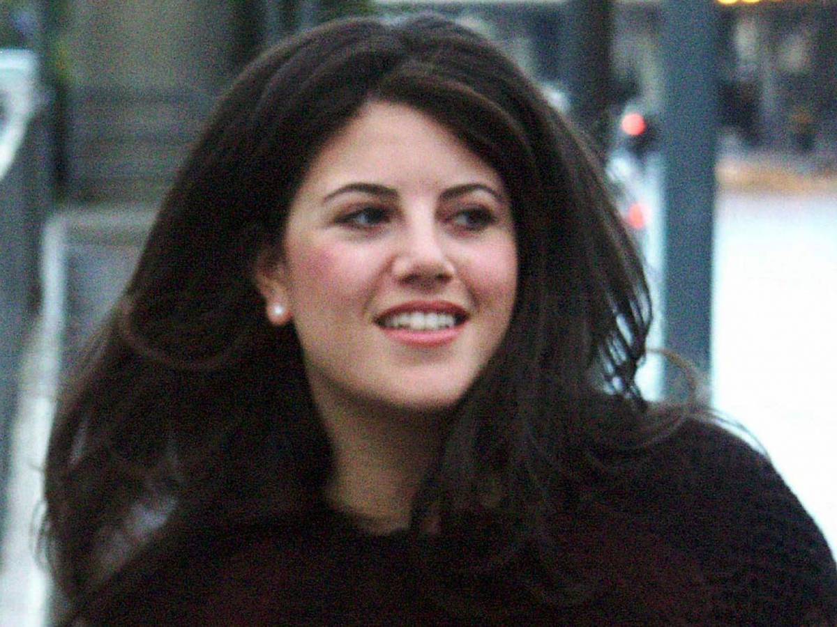 Il vestito della Lewinsky? Vale un milione di dollari - il Giornale