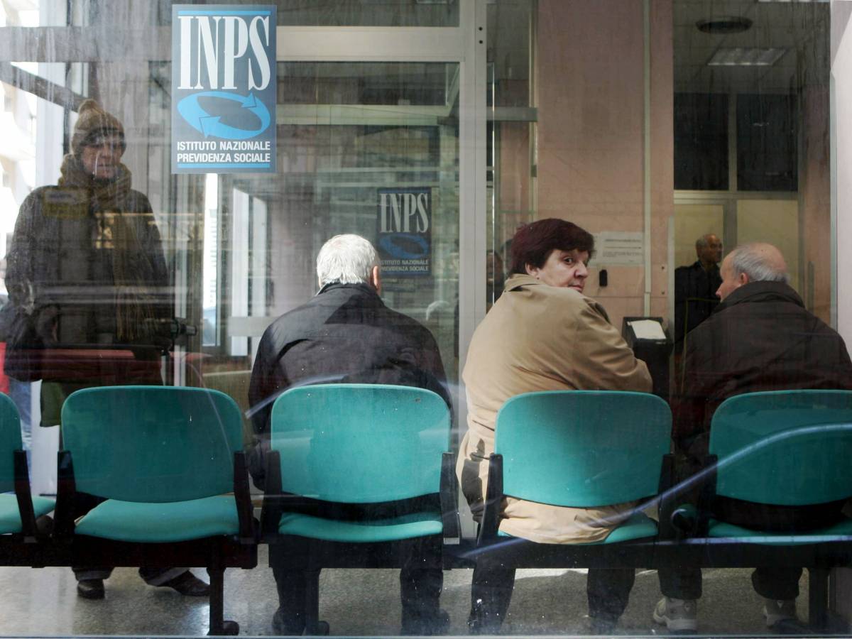 Inps, più della metà dei pensionati prende sotto i mille euro - il Giornale