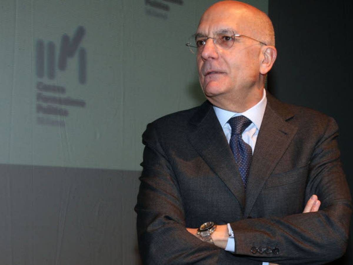 Albertini fa il gioco della sinistra: vuole far perdere i moderati - il ...