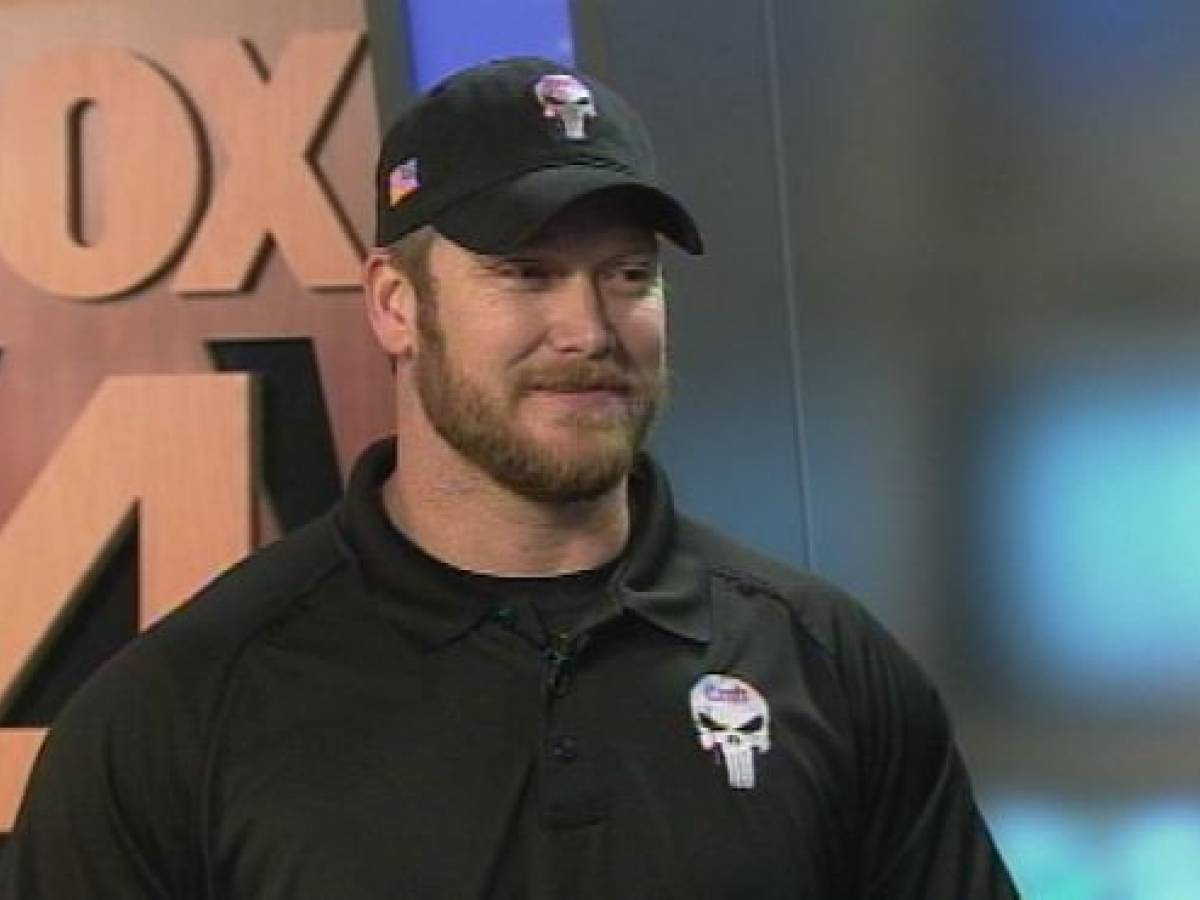 Usa, il super-cecchino Chris Kyle ucciso al poligono da un ex marine ...