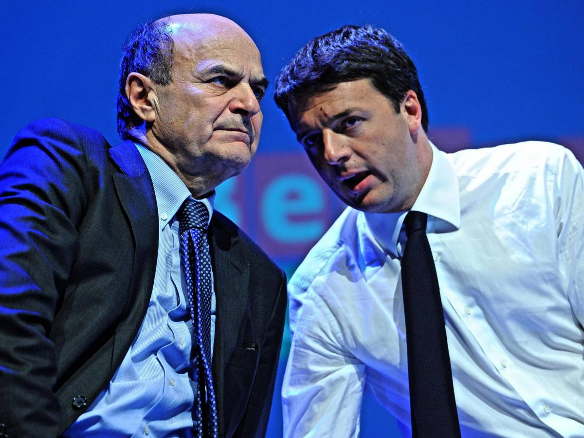 Renzi vola nei sondaggi e «l'Unità» gli fa la guerra - il Giornale