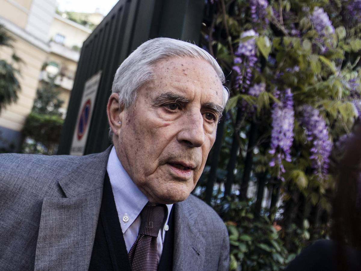 Marini: "Il Pd è allo sbando" - il Giornale