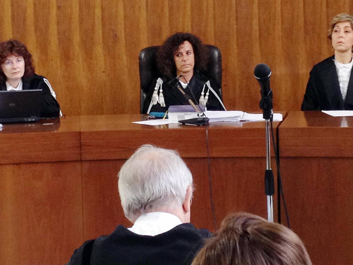 Caso Ruby, depositate motivazioni sulla condanna di Berlusconi - il ...