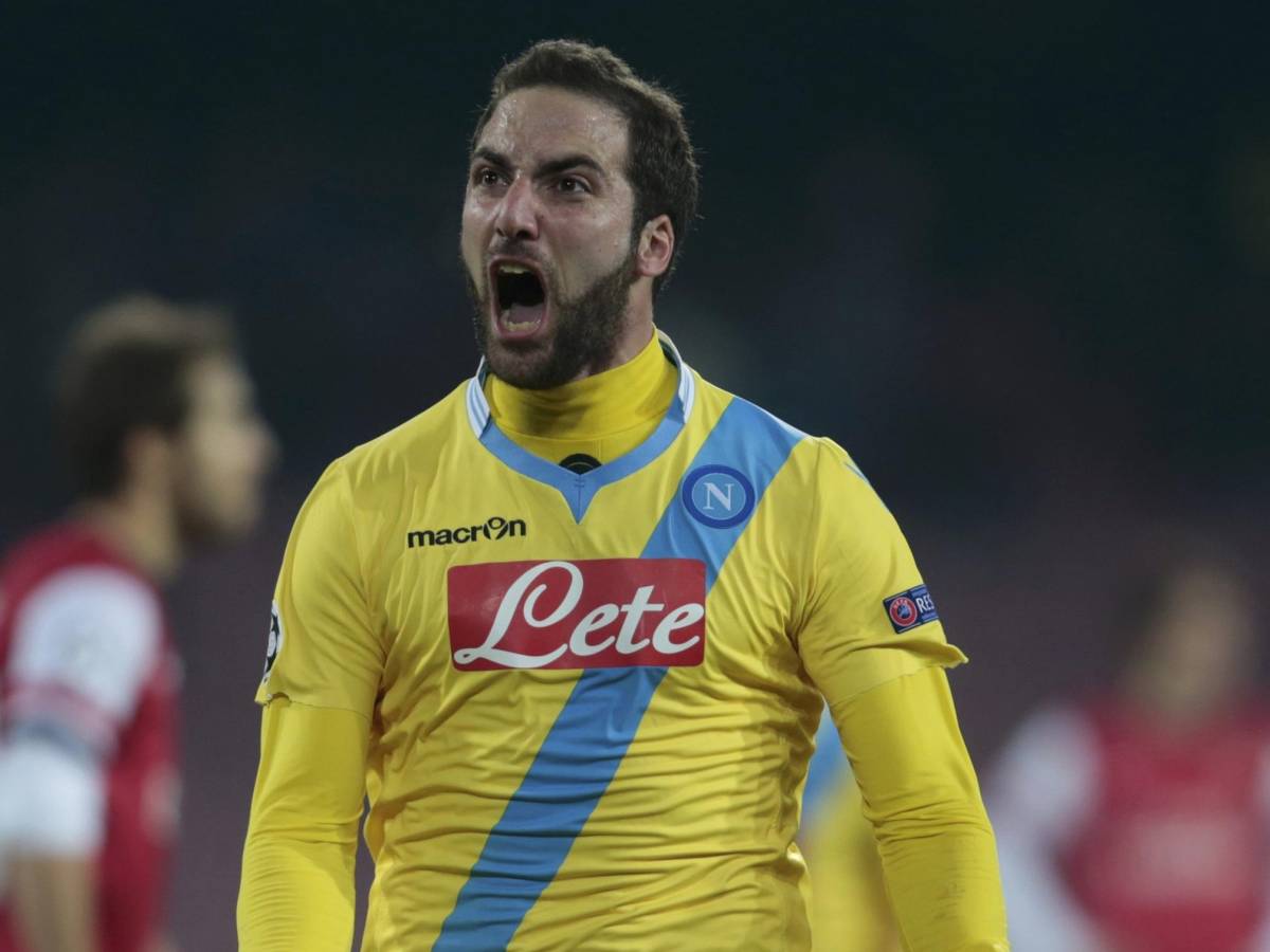 Marsiglia illude e il Napoli va fuori con il record - il Giornale