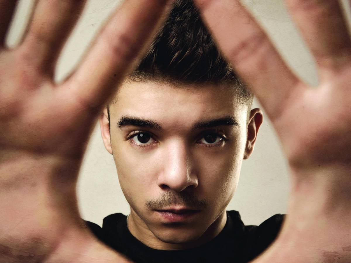 La gaffe del rapper Moreno con la Parodi: "Gallina vecchia..." - il ...