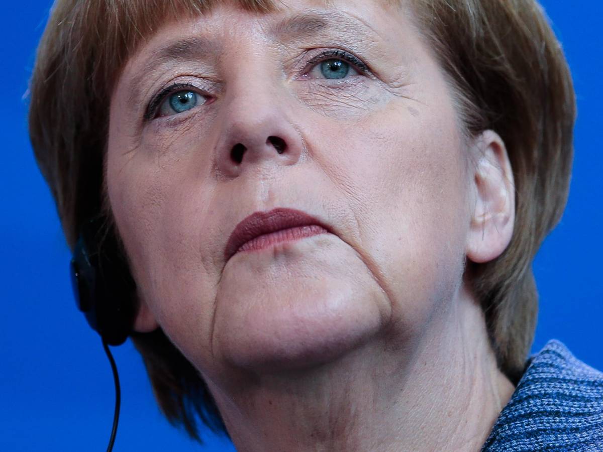 L'idea della Merkel: Lagarde a capo della commissione Ue - il Giornale L'idea della Merkel: Lagarde a capo della commissione Ue - il Giornale