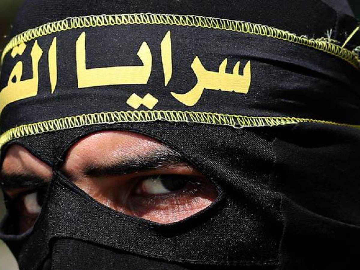 Anonymous: "Un italiano tra i leader della propaganda Isis sul web ...