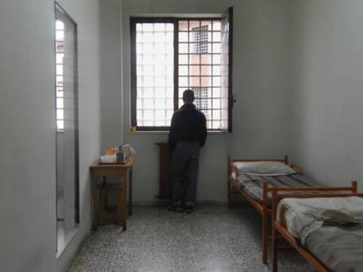 Perizia psichiatrica per il killer che sente le «voci» - il Giornale