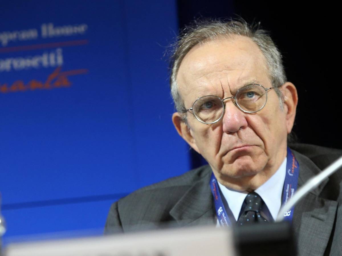 L'Accademia della Crusca mette l'accento su Padoan - il Giornale