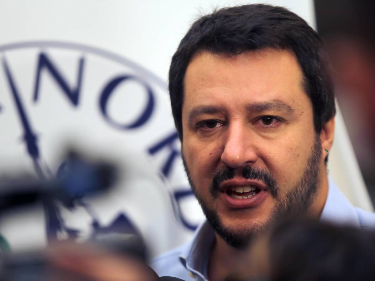 Salvini già festeggia: "Sul palco il centrodestra, occasione memorabile ...