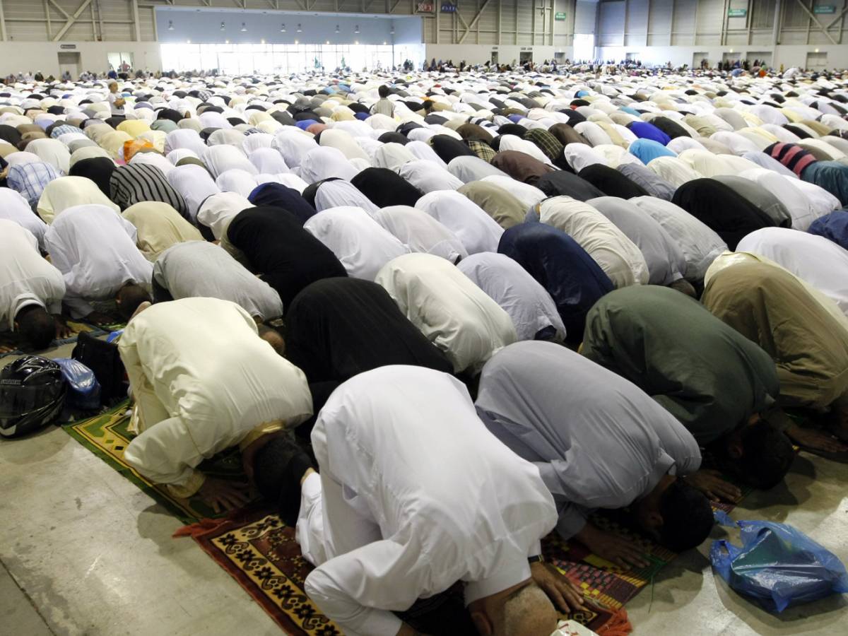 Il 12% dei musulmani italiani giustifica gli attentati di Parigi - il ...